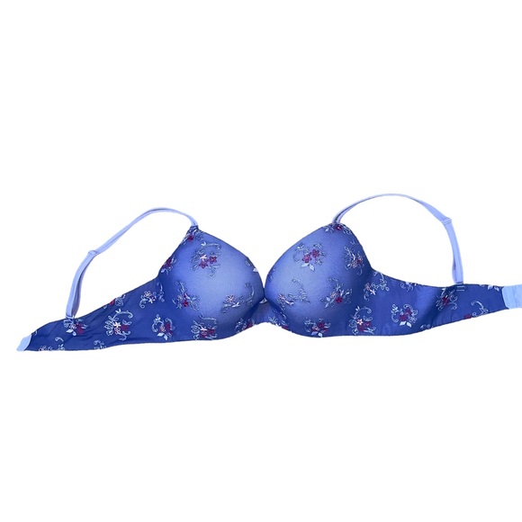 Victoria's Secret | Intimates & Sleepwear | Victorias Secret Bra Push ...